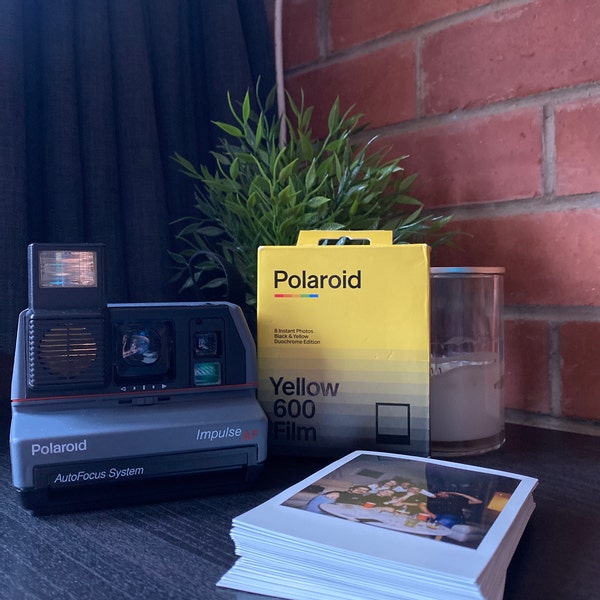 Polaroid Impulse Autofocus Af Instant Film Camera – 600 Film, Built-in ...