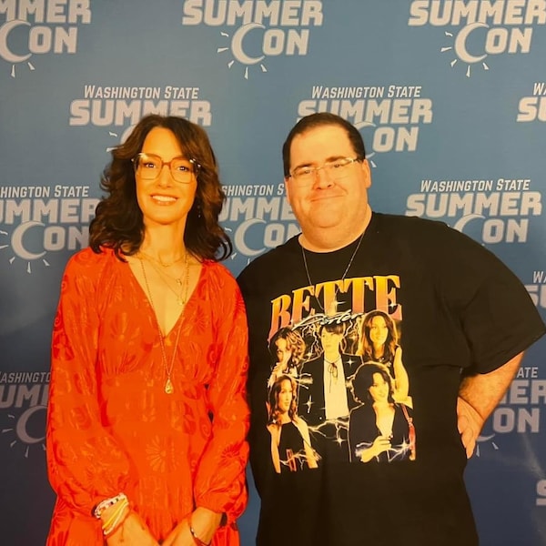 LUKE DANES Vintage Shirt, Luke Danes Homage Tshirt, Luke Danes Fan Tees ...