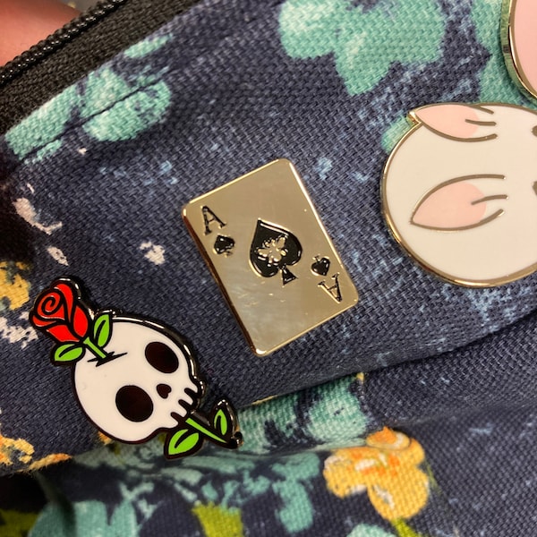 Ace of Spades Golden Playing Card Gold Soft Enamel Pin, Bee Deck Poker ...