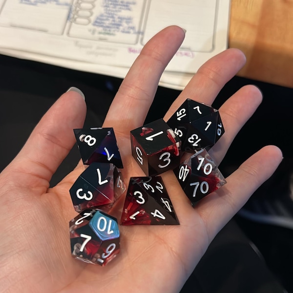 Handmade Sharp Edge Resin Dice Set: Rosegold Foil DND Dice - Etsy