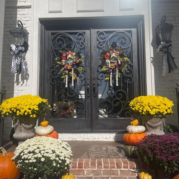 XL Skeleton With Top Hat Wreath, Glam Skeleton Swag, Halloween Skeleton ...