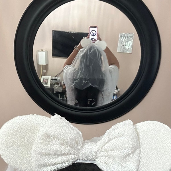 Minnie Mouse Ear Bridal Veil | Disneyland Disney World Epcot ...