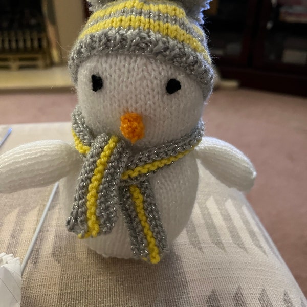 PDF Knitting Pattern Snowman Christmas Novelty Toy & Chocolate Orange ...