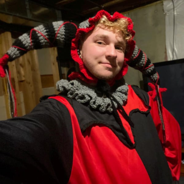 Slouchy Jester Hat Crochet Pattern - 2 in 1 Beginner Friendly Clown Hat ...