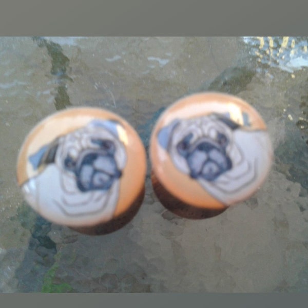 Cute Pugs Plugs / Wood Puppy Plugs / Pugs Ear Gauges / 00g Plugs/ 10mm ...