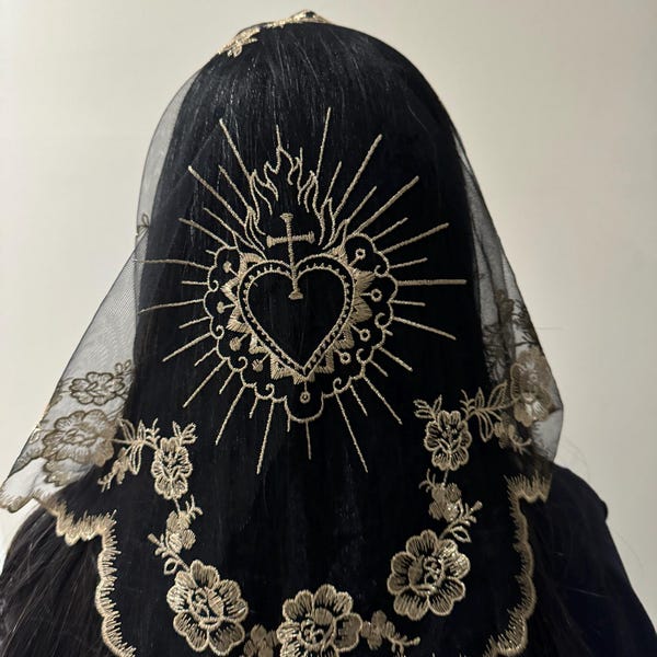Mantveil D Shape Mantilla Chapel Veil: Traditional Black, White or ...