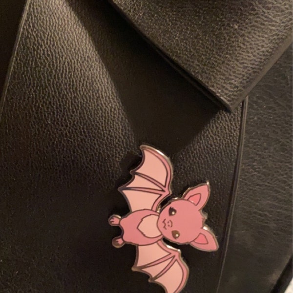 Pink Bat Enamel Pin - Hard Enamel Pin Bat Pin Vampire Bat Pin Badge ...