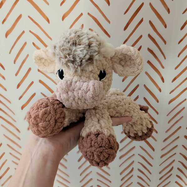Charlie the Calf Crochet Pattern | No Sew Low Sew Crochet Amigurumi ...