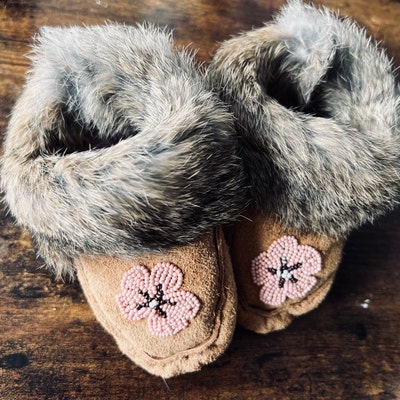 How to Make Mukluks Step by Step Instructional Guides Easy Reusable ...