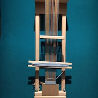 Extra Large Great Grizzly Loom - 60" X 64" Adjustable Tapestry Loom ...