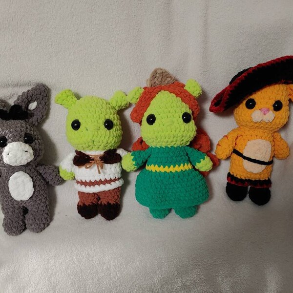 Low-sew Valentine Otter Danny Crochet Pattern, Valentines Day Amigurumi ...