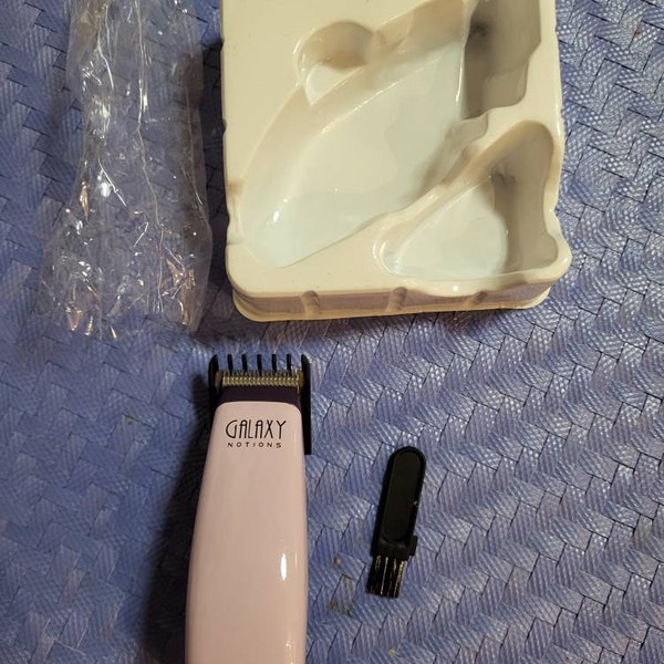 Finishing Touch Embroidery & Sewing Bobbin Thread 1100yds. 100% ...