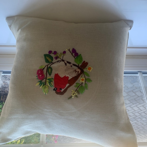 Spring Robin Hand Embroidery Pattern, Robin Pattern, Spring Bird ...