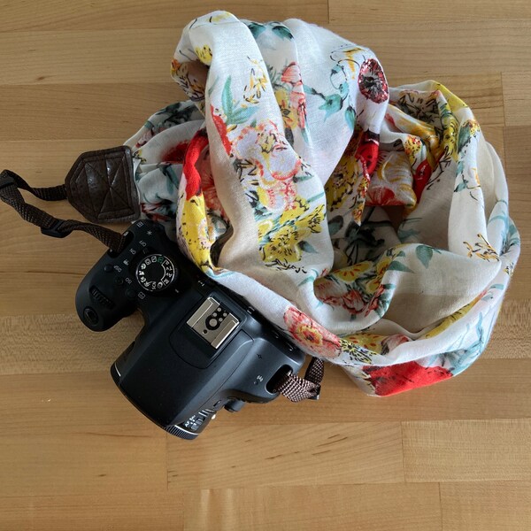 Harvest Crochet Trimmed Scarf Camera Strap - Etsy