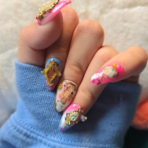 Castlevania Press-on Nails [ Open for Custom Made ] Fake Nails ...