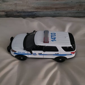 1/18 Scale Chicago Police Dept Die-cast Ford Explorer Model | Etsy