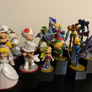 Amiibo Display Stand Modular Holds 4 per Module - Etsy