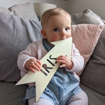 Personalised Name Arrow Wooden Sign - Etsy