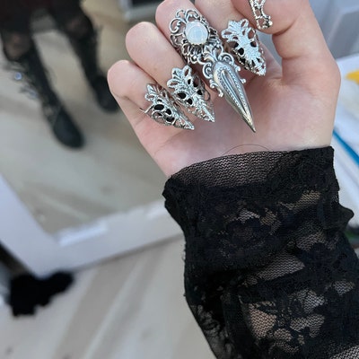 Gothic Claw Ring White Opal Goth Girl Vampire Moonstone Opalescent ...