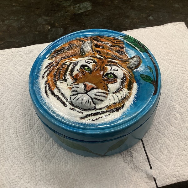 Unpainted Ceramic Bisque, Tiger Box - Etsy