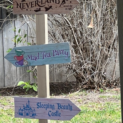 Printable Disney Banner, Disneyland Birthday Party Decoration, Bambi ...