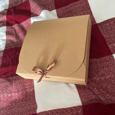 Pack of 12 Square Shaped Presentation Gift Box, Easy Assembly, Kraft ...