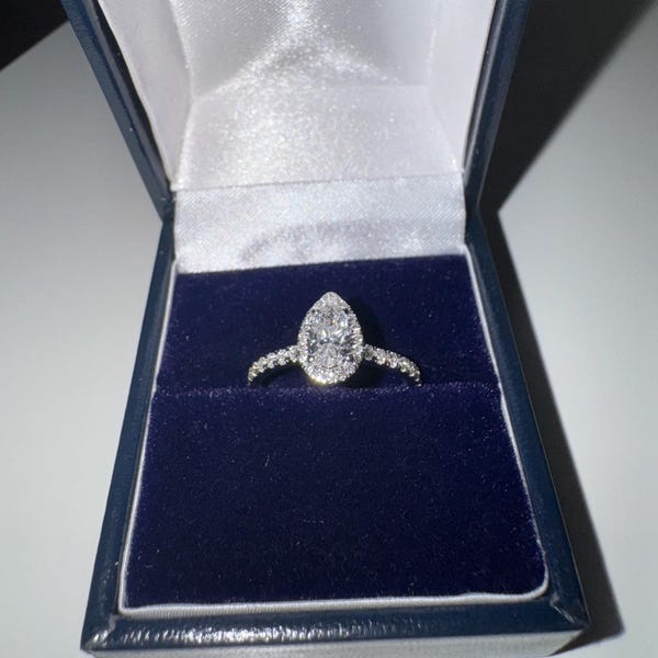 Real Lab Grown Diamond Engagement Ring IGI Certified Diamond Proposal ...