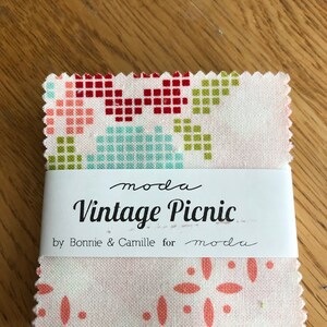 Moda Fabric Ruby Star Society Speckled Confetti RS502715 | Etsy