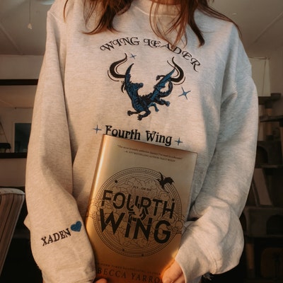 Wingleader Xaden Riorsen Sweatshirt/ Licensed Fourth Wing Merch ...