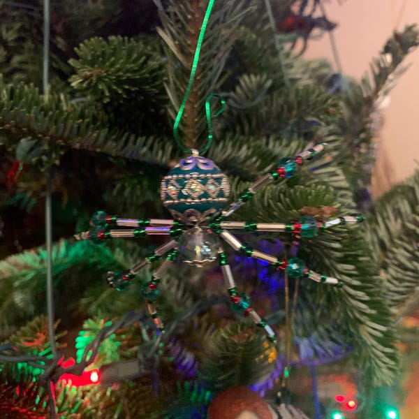 Christmas Spiders, Ornament, Spiderville, Beaded Spiders - Etsy