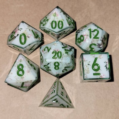 Fortune's Favor II Premium New Style 7 Piece Dice Set W/ Crystal D4 ...