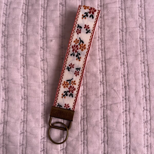 Vintage Floral Key Wristlet - Key Fob, Gifts for Women, Stocking ...