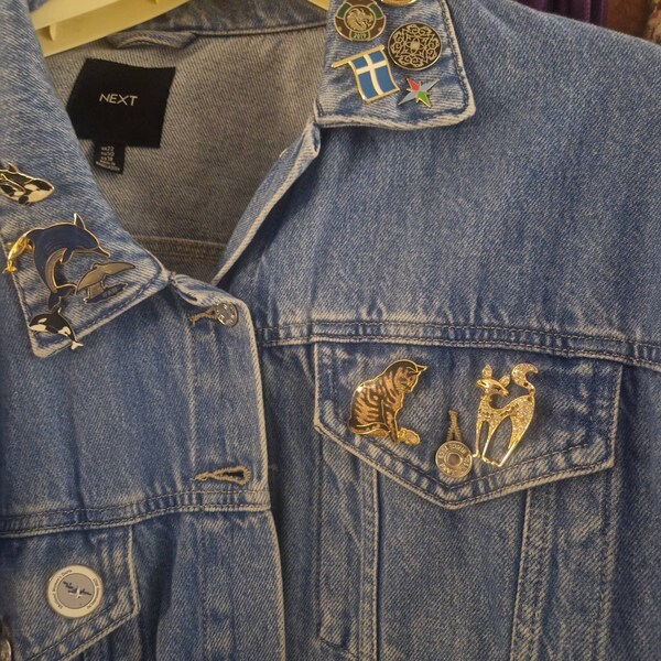 A Lovely Miracle Triangular Design Scottish/celtic Vintage Jewelry ...