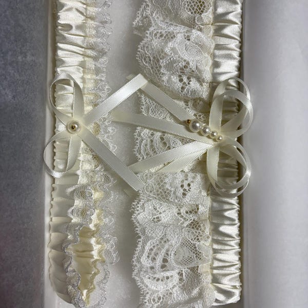 Ivory Lace Garter Set, Ivory Wedding Garter Set, Ivory Garter Set ...