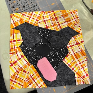 Happy Pit Bull Quilt Block Pattern: Paper Pieced Dog Design (PDF) - Etsy