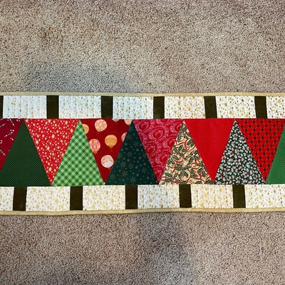 Christmas Tree Lane Table Runner Pattern PDF Version, Cuddle Cat ...