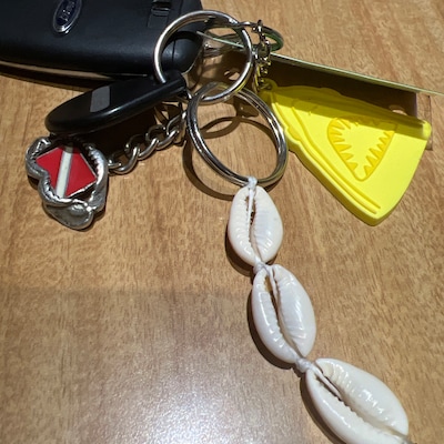 Cowrie Shell Keychain/shell Keychain/puka Shell Keychain/summer ...