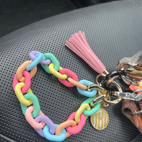 Personalized Chunky Chain Link Wristlet Keychain, Personalized Gift ...