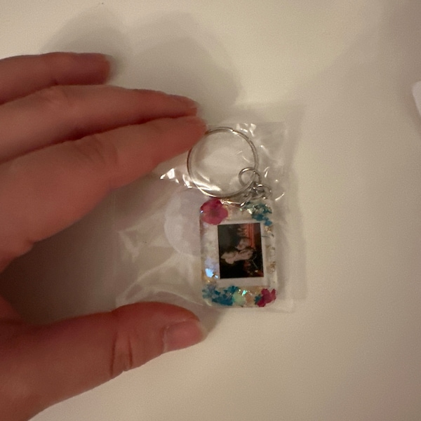 Personalized Photo Keychain -customize W/your Photo, Resin Photo ...