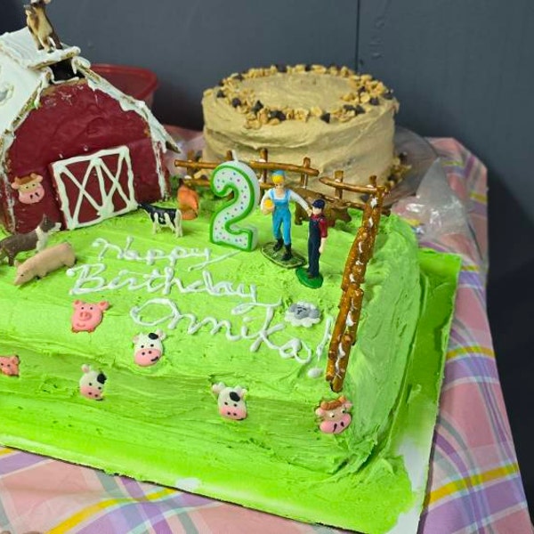 FARM ANIMALS BARNYARD Assortment - 12 or 24 Pieces Cupcake / Cake ...