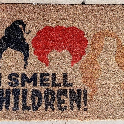 Hocus Pocus Inspired Doormat/ I Smell Children/ Fall Decor/ Halloween ...