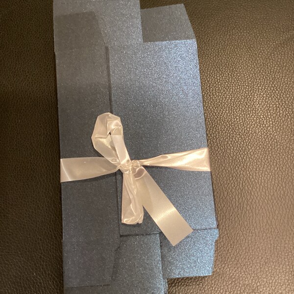 Oil Roller Boxes Using Luxury Gold Paper for Perfume Roller Essential ...