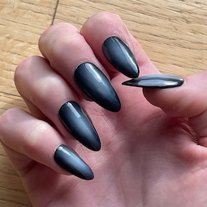 Green Mismatched French Manicure Gel Press on Nails Josiegelnails Green ...