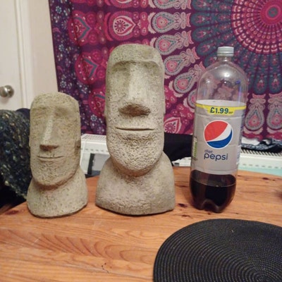 Stone Garden Pair of Moai Easter Island Head Tiki Ornaments Statues - Etsy UK