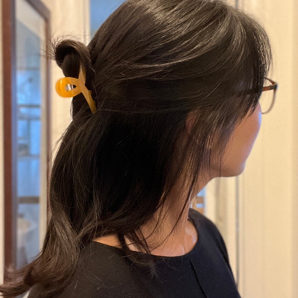 Mini Round Claw Clip - Etsy