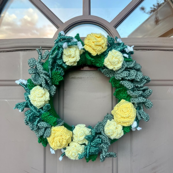 Pine Cone Christmas Wreath Knitting Pattern - Etsy UK