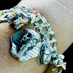 Interlocking Holding Hands Ring, 925 Sterling Silver Romantic Love ...