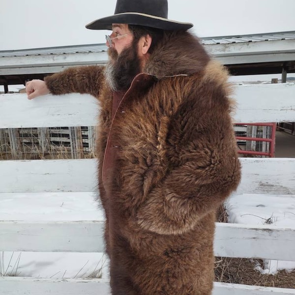 Buffalo Fur Coat - American Bison Coat, Handmade (made to Order) - Etsy