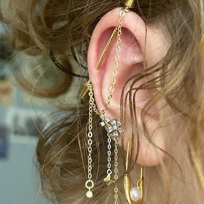 Rainbow Helix Rainbow Cartilage Earring Rainbow Helix Piercing Pride Helix Rainbow Helix Hoop ...