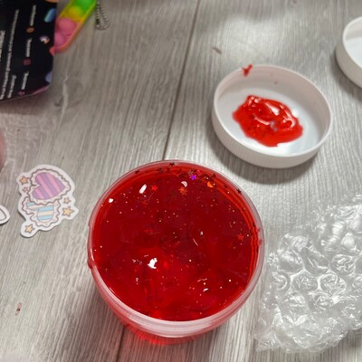 Starberry Slime Red Clear Slime With Glitter Strawberry Scented Slime ...